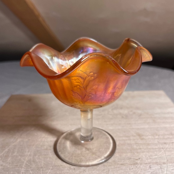 Fenton | Accents | Vintage Fenton Glass Fenton Carnival Glass Holly ...